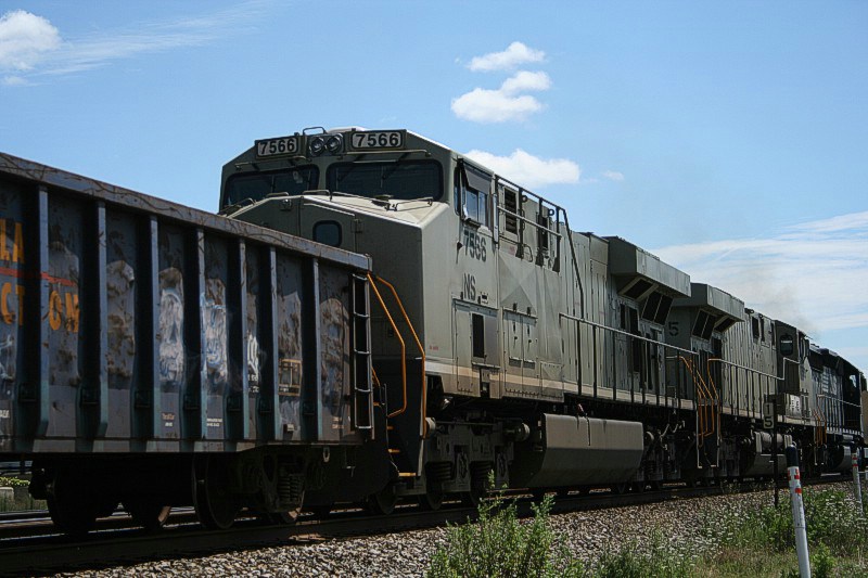 NS 7566